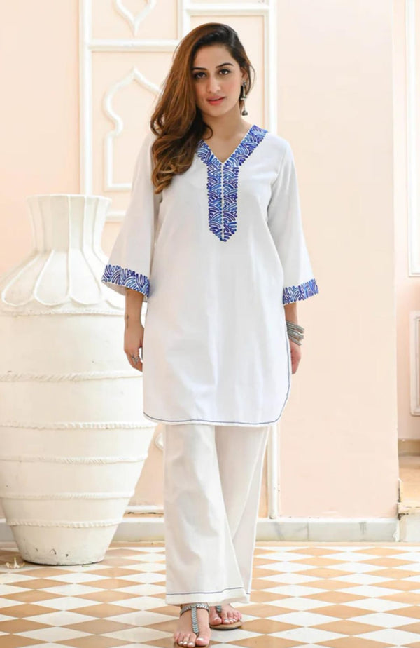 White Monochromatic Cotton Pant Set with Thread Embroidery – Sukriti Store