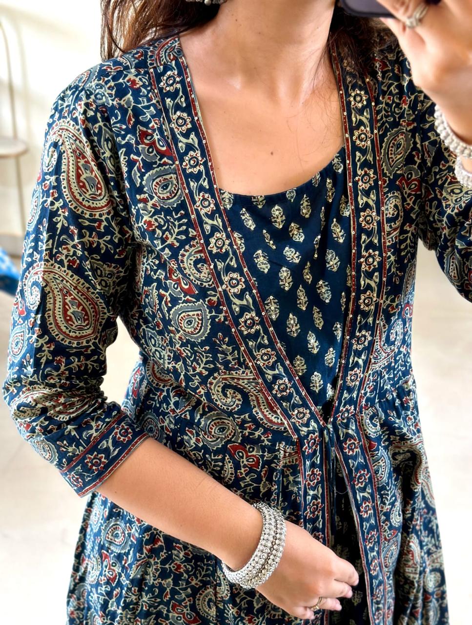 Women's Anarkali Kurta Set with Printed Cotton Fabric & Tassel Detail ...